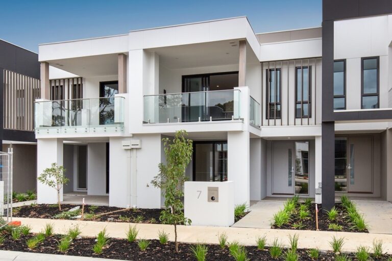 Doveton Movers | Affordable & Local | Moving Victoria